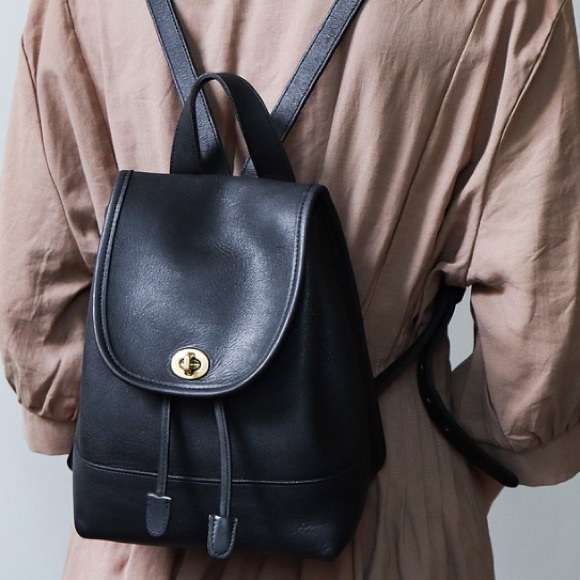 Coach | Bags | Coach Vintage Leather Mini Backpack 996 Turnlock Black ...